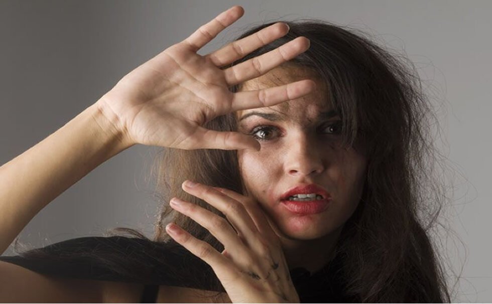 Personas sumisas: Descubre los rasgos y actitudes que las caracterizan