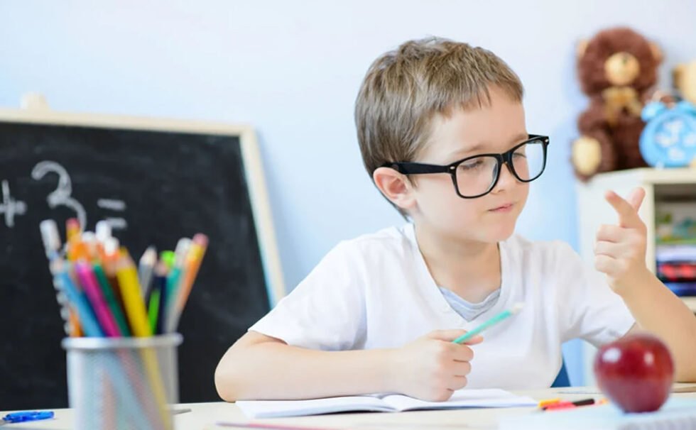 ¿Qué es la asimilación en psicología?